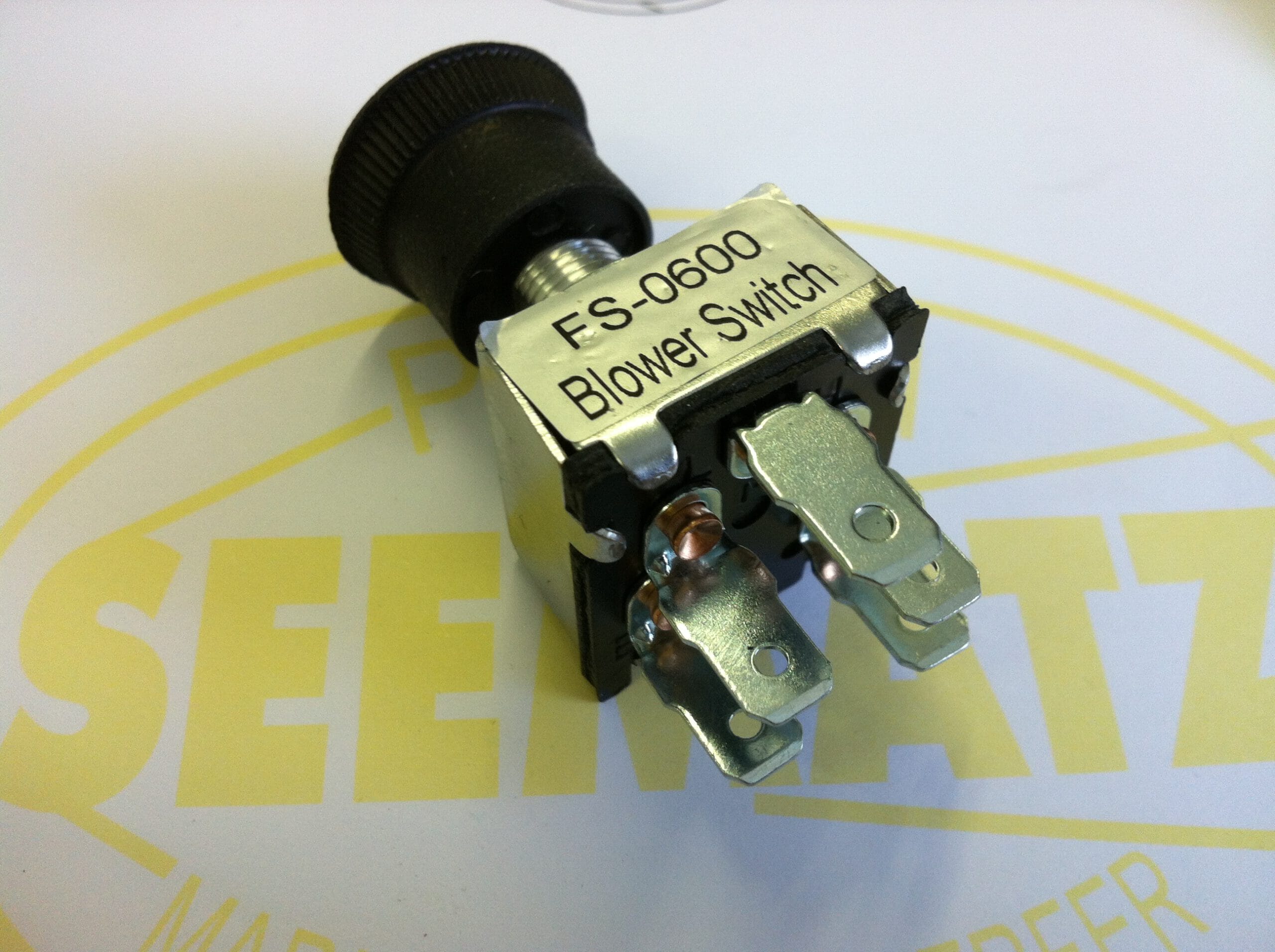 Bryter 3 trinn for defroster - Solhaug Skipselektro AS